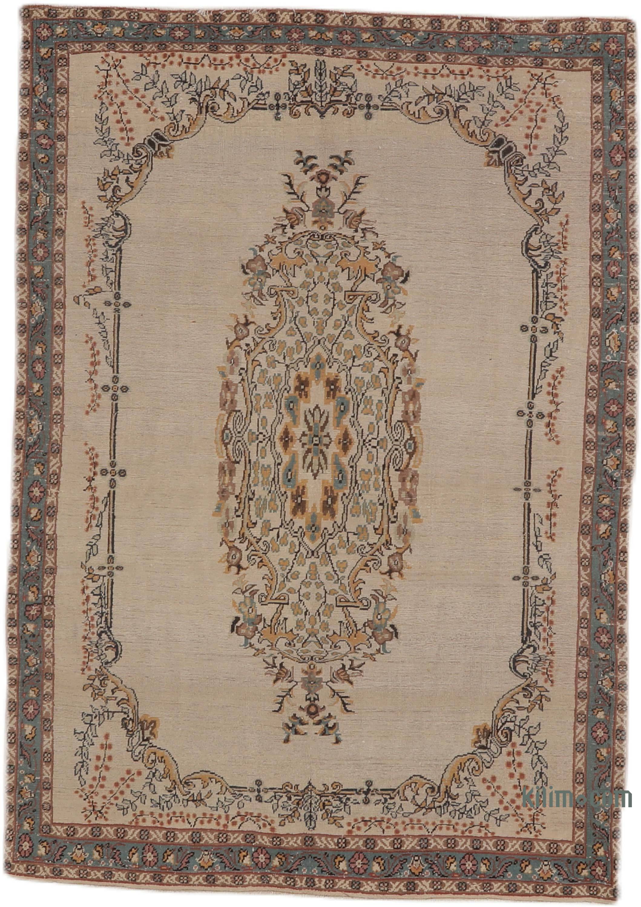 Shop Small Size Rugs and Runners - New or Vintage