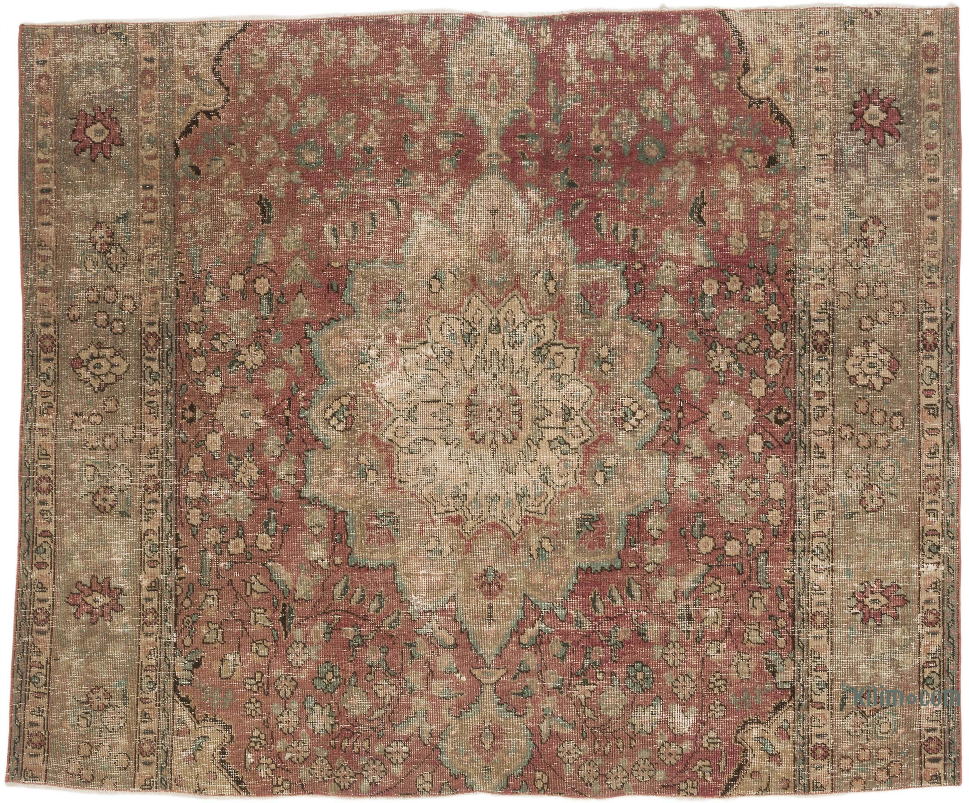 Shop Traditional Handwoven and Hand-knotted Rugs and Carpets