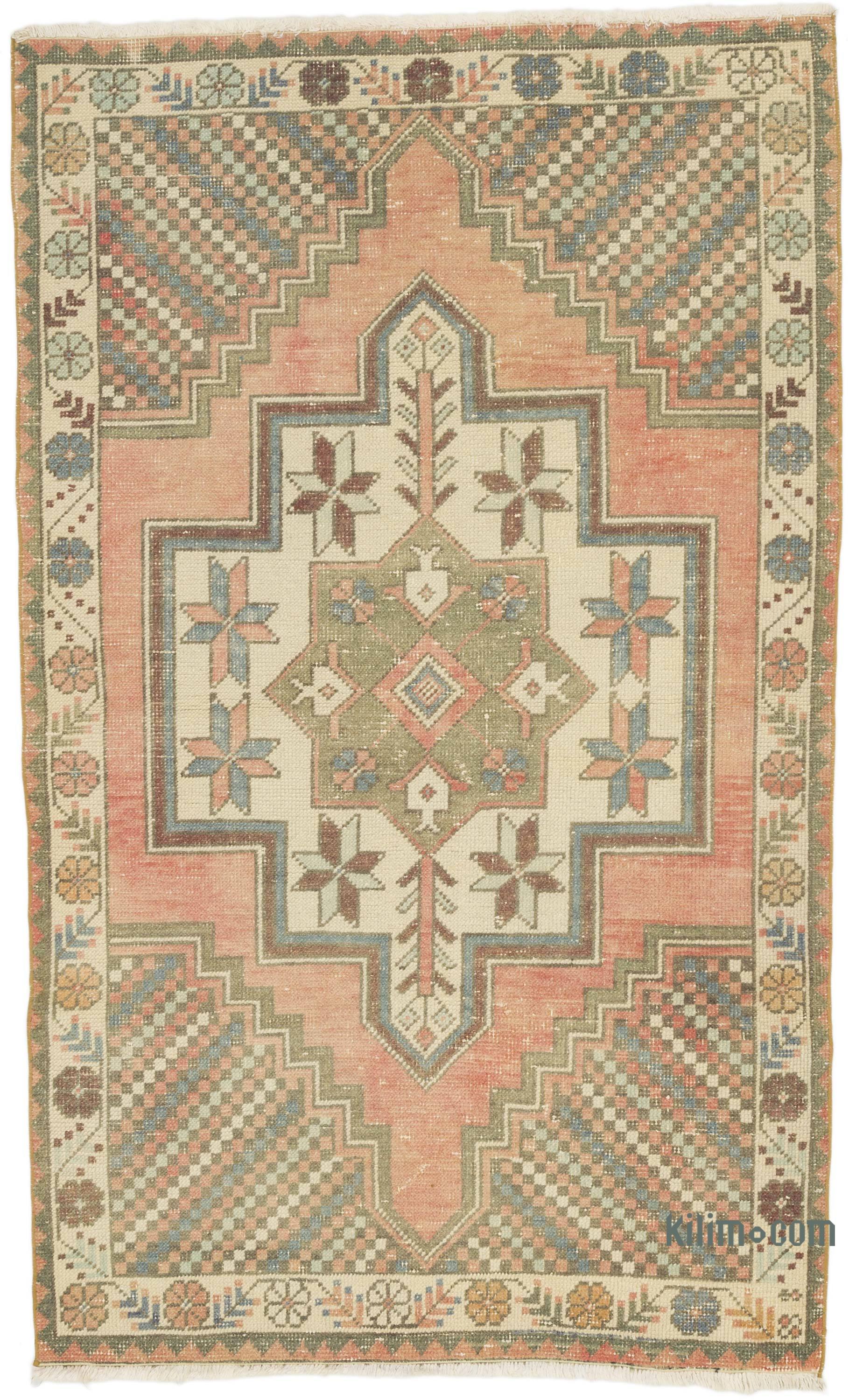 Shop Traditional Handwoven and Hand-knotted Rugs and Carpets