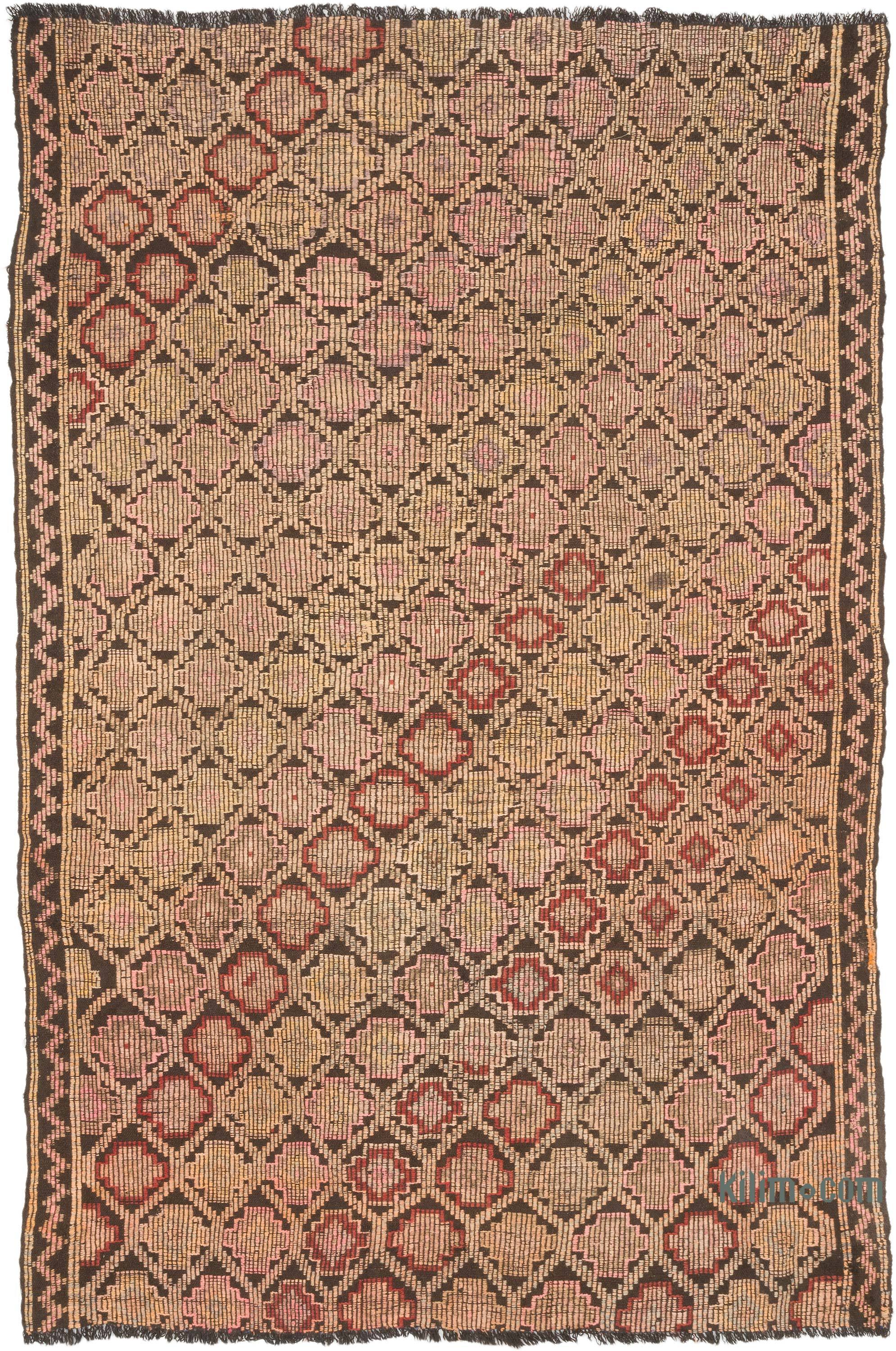 Shop Hand-woven Vintage Kilim Rugs, Carpets and Runners
