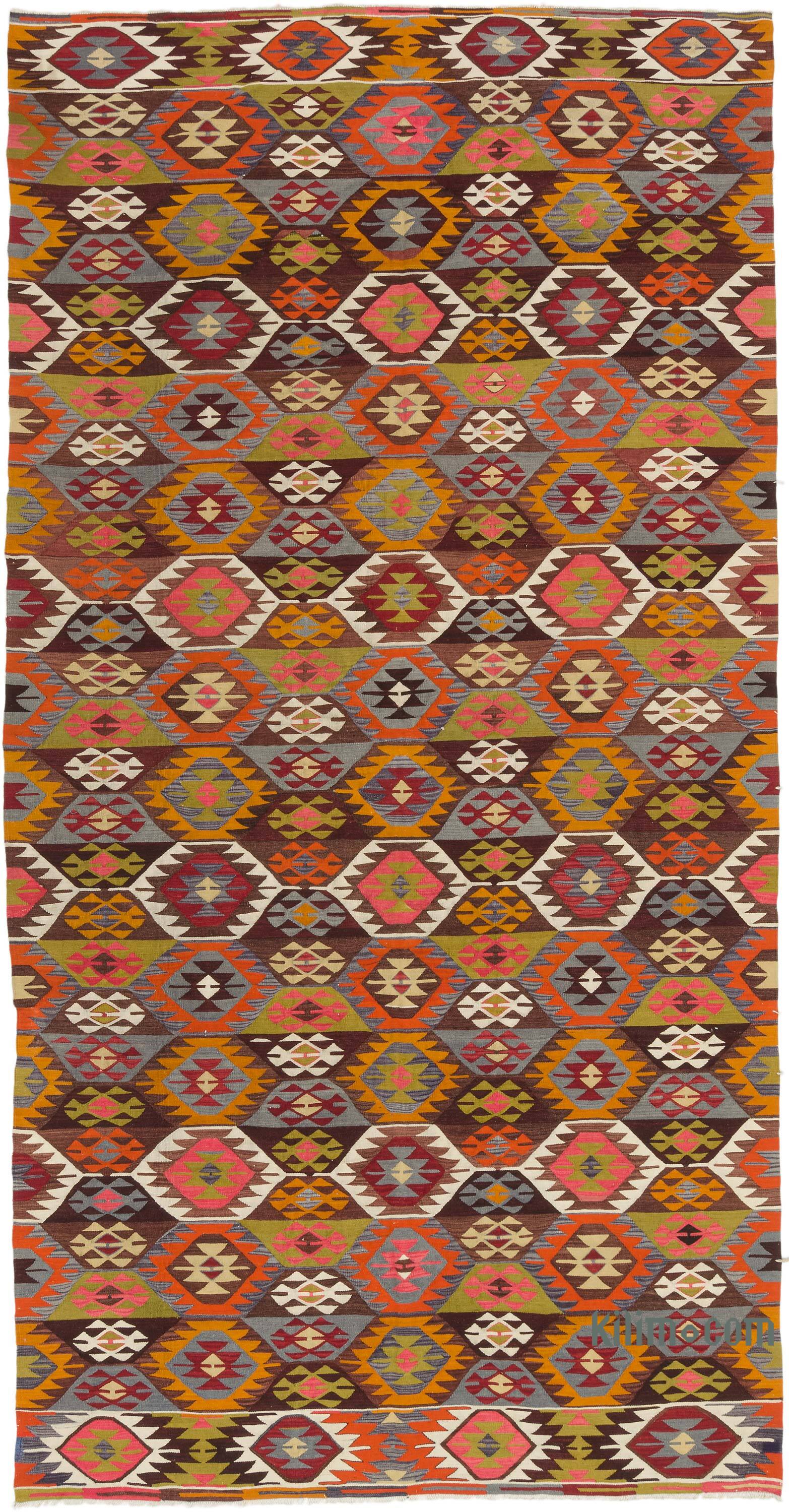 Shop Hand-woven Vintage Kilim Rugs, Carpets and Runners